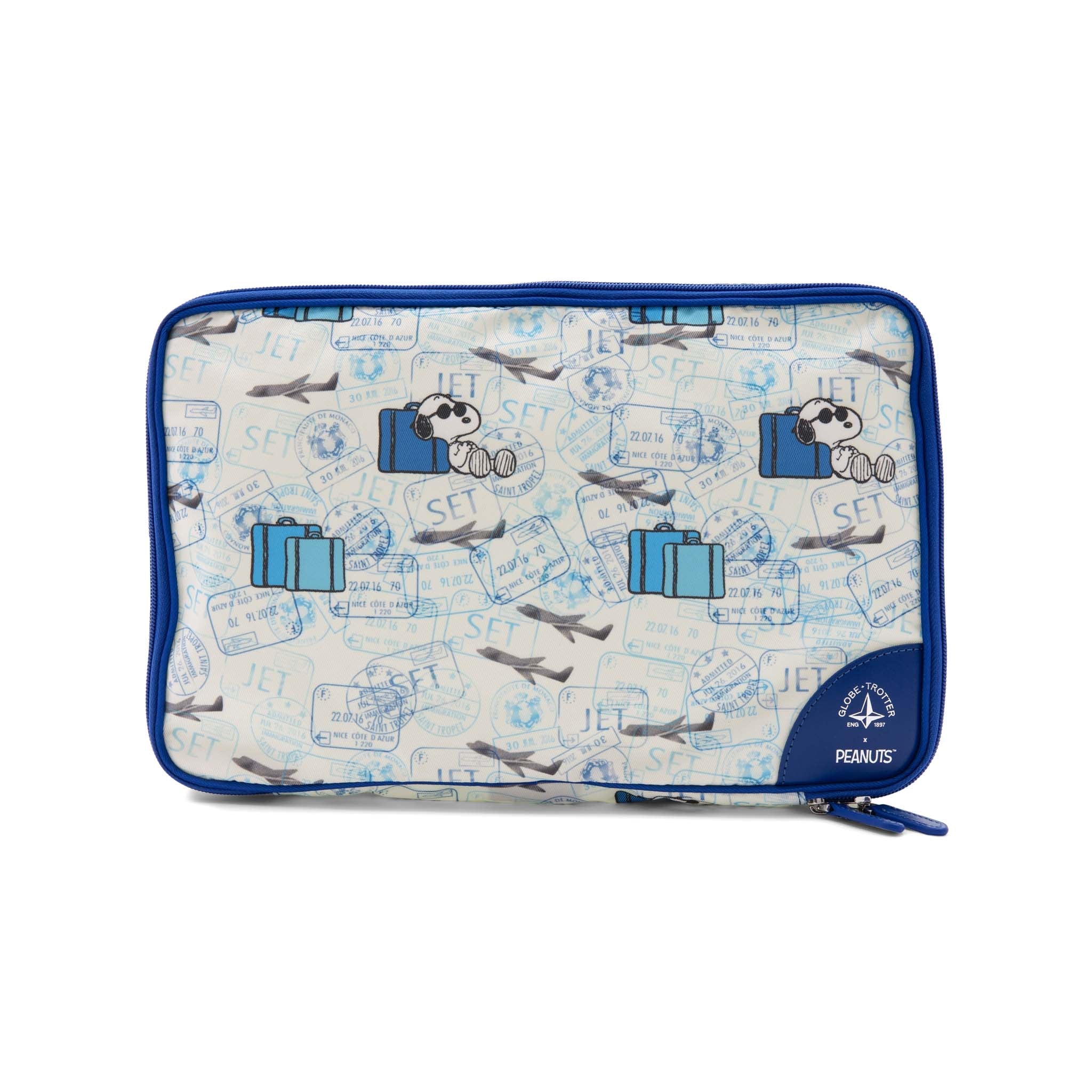 Peanuts - Medium Packing Cube - Royal Blue | Globe-Trotter